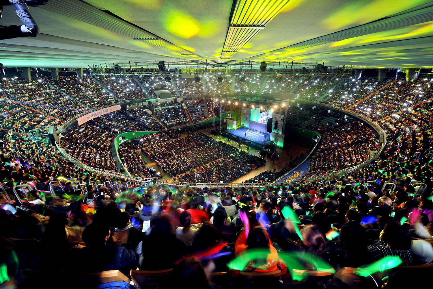 WeLoveU Conveys Hope Through Melodies of Love - New Life Concert